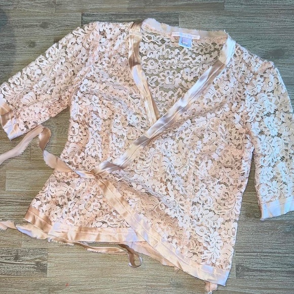 Rebecca Taylor | Tops | Vintage Rebecca Taylor Pink Lace Cropped Wrap ...